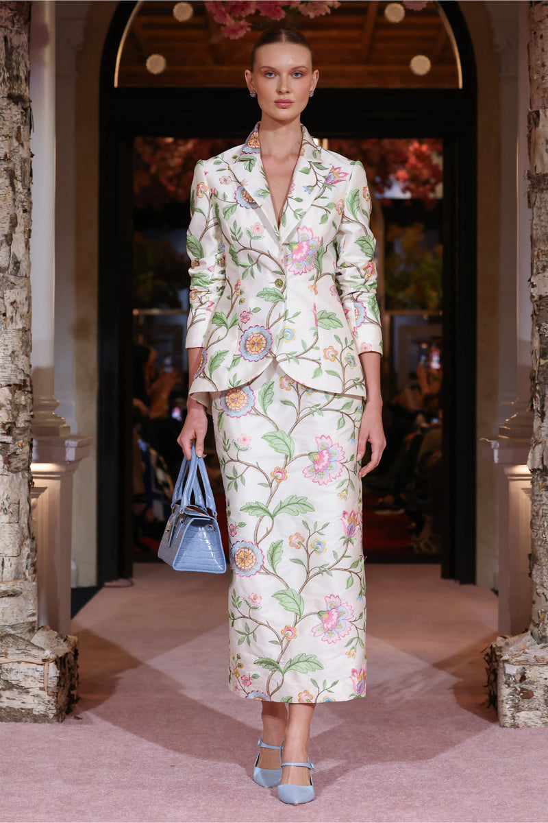 SS25 Look 19 – Nardos